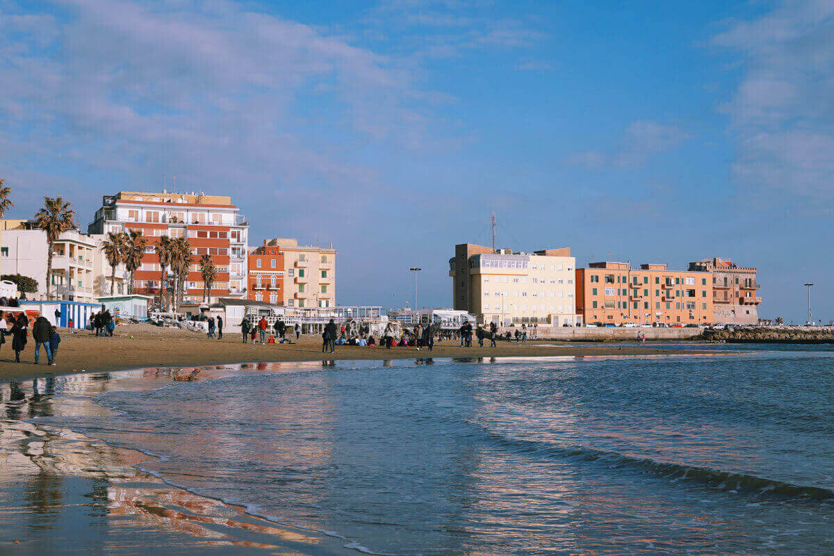 Anzio Beach, a perfect day trip from Rome | My Pretty Travels
