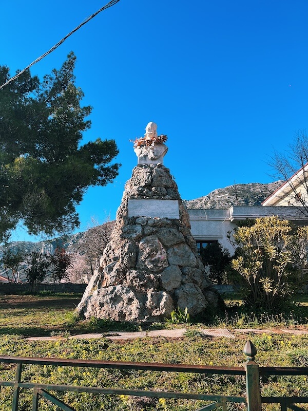 Arachova, Greece: A Local's Guide to the Mountain Escape (2025)