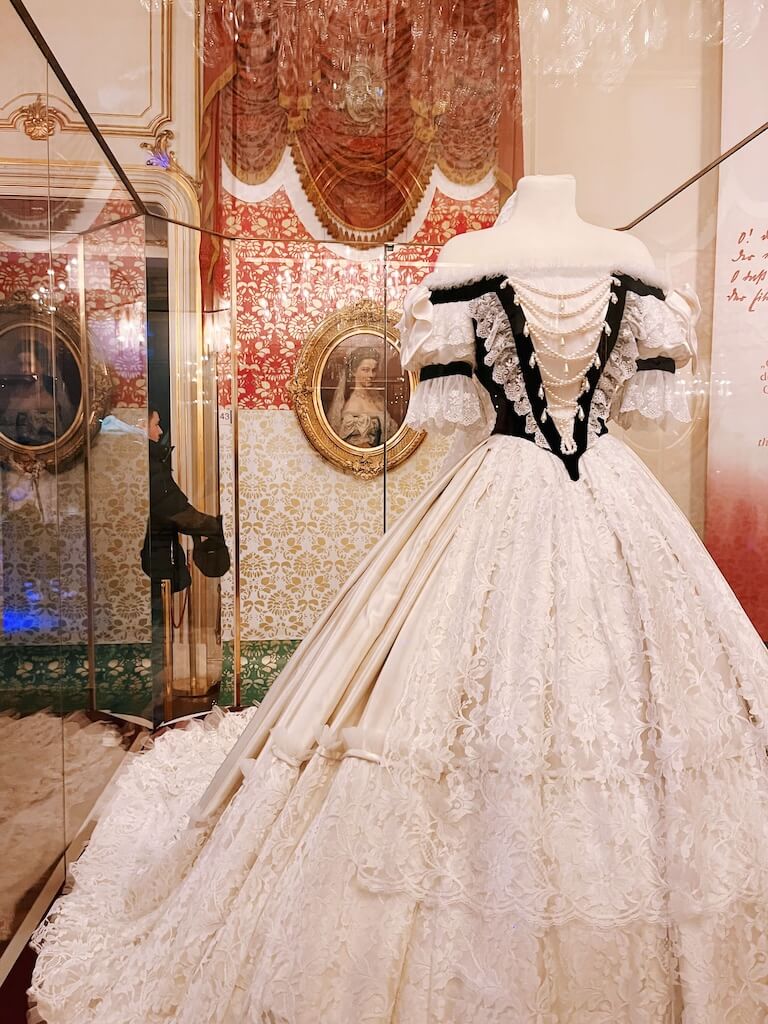How to Visit the Sisi Museum & Hofburg Palace in Vienna (2026 Guide)